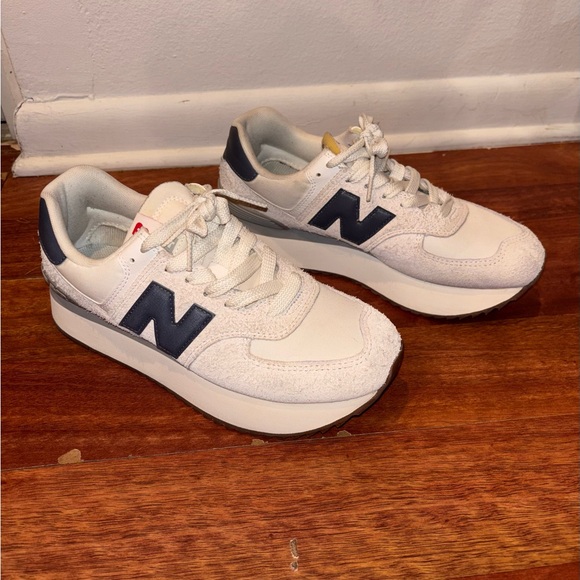 New Balance | Shoes | New Balance Womens 574 Plus Platform Sneakers ...